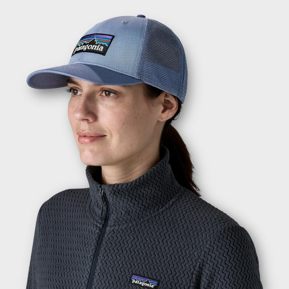 Patagonia P-6 Logo Lopro Trucker Kasket I Blue – Le-fix.com
