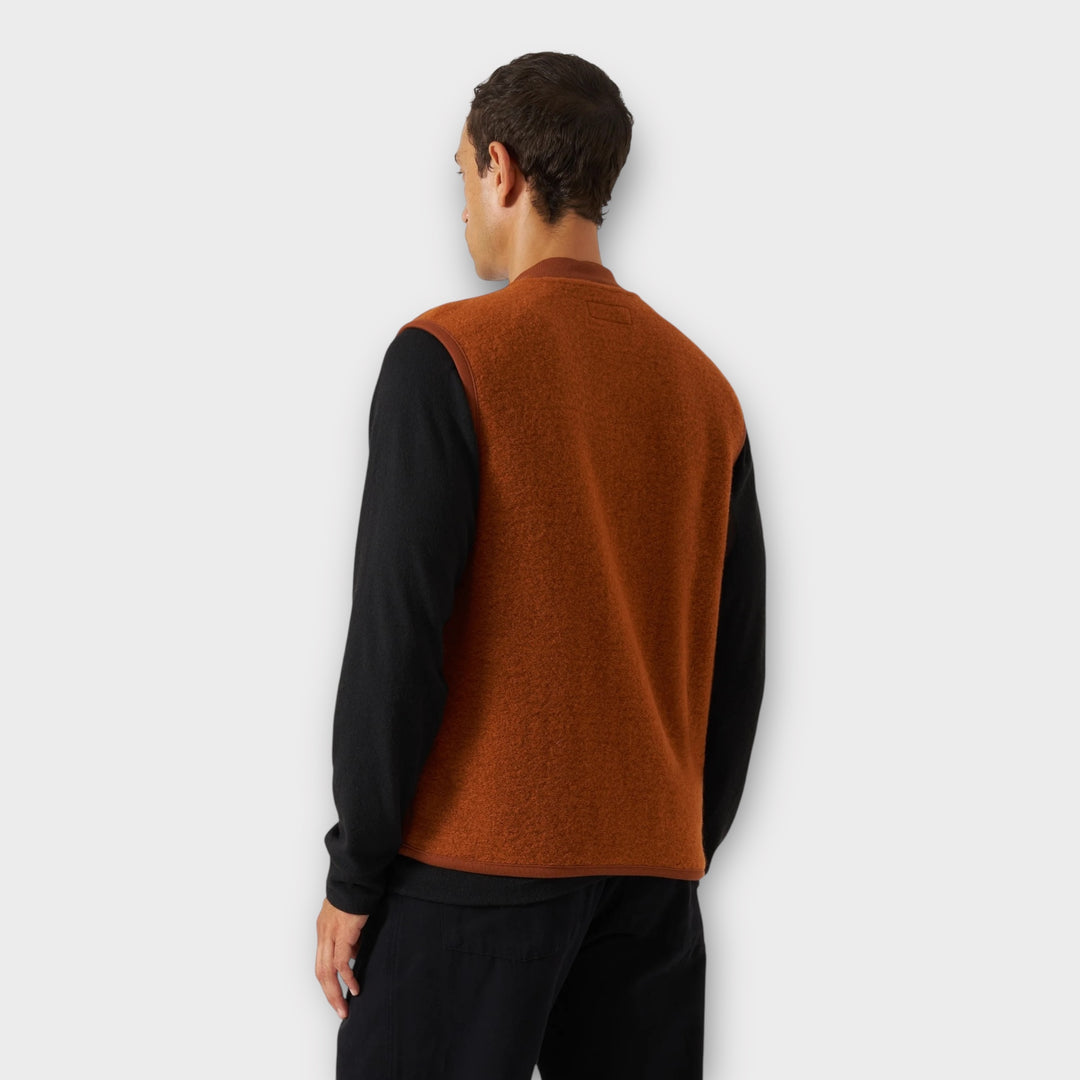 Universal Works Wool Fleece Vest I Rust – Le-fix.com